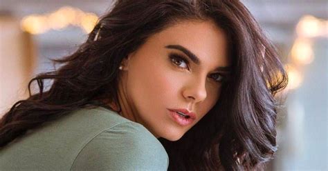 Livia Brito Abre Cuenta De OnlyFans Al Estilo Karely Ruiz
