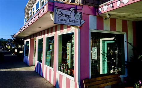 Bruces Candy Kitchen Cannon Beach