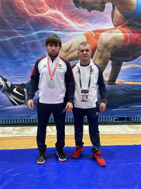 Luptătorul de stil greco roman Victor Ciobanu a cucerit medalia de
