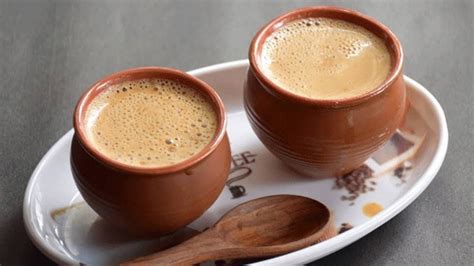 Milk Tea সকালে উঠেই খালি পেটে দুধ চা এতে শরীরে কী প্রভাব পড়ে জানেন
