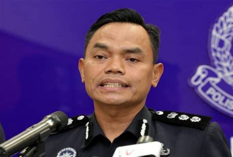 Lelaki Gaduh Guna Senjata Tajam Ditahan Astro Awani