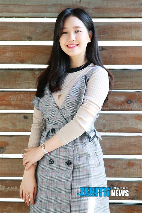Z포토 진지희 ‘가을 여자의 향기가 물씬이웃집 스타 인터뷰 제니스글로벌뉴스
