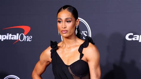Skylar Diggins Smith Announces Second Pregnancy