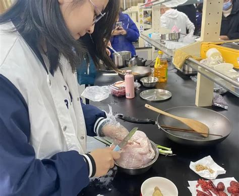 南京中医药大学中医学院千药百味融一品食膳汇美于杏林中医药膳大赛