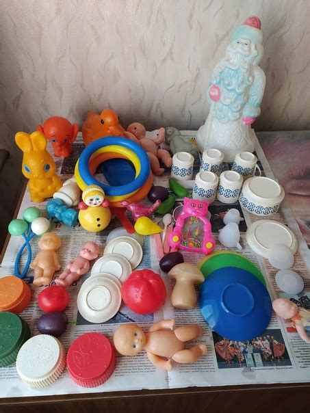 Отдам игрушки пластиковые и мягкие пишите в Барахолка Из рук в