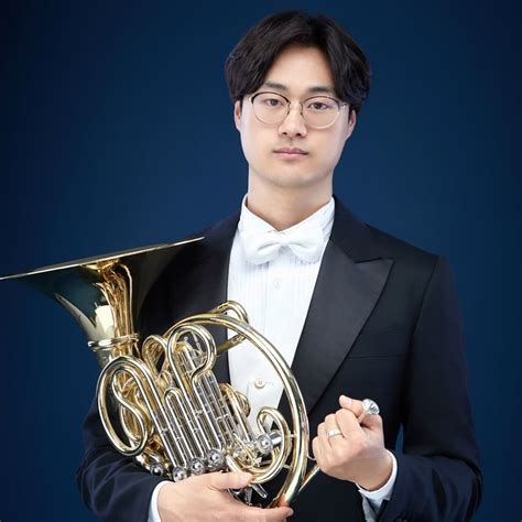 음악실험실 짜임 🎼 음악실험실 짜임 정기연주회 New Solo Pieces With Strings Iv 2025년 1월 5일일 5pm 부산문화회관 중극장 ️티켓