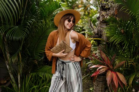 What Makes Custom Sunglasses Beneficial In Branding Sunglassville Blog