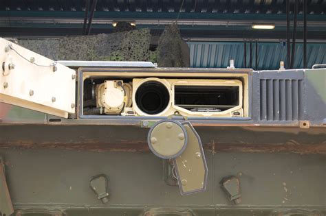 Leopard 2a5 Nl Dismantled Walk Around Page 4