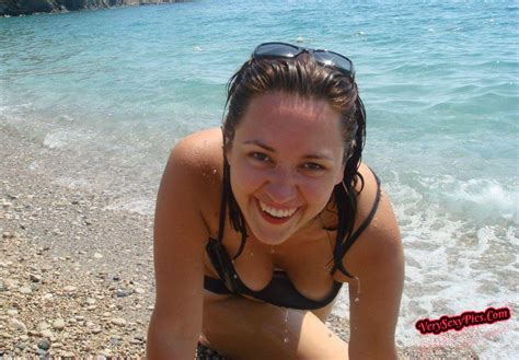 Juicy Downblouse Tits 1994858995 Porn Pic Eporner