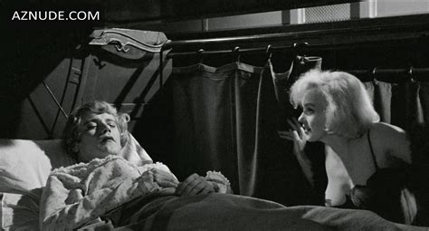 Marilyn Monroe Nude Aznude