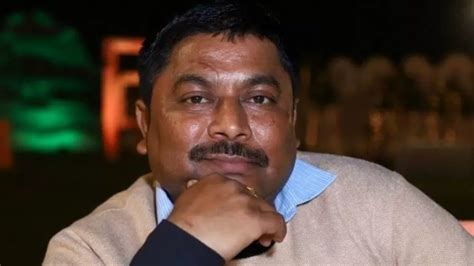 Malay Debnath ১০০ টাকা পকেটে নিয়ে বেরিয়ে এখন ২০০ কোটি টাকার মালিক