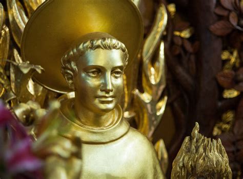 Relíquias de Santo Antônio de Pádua peregrinam pelos Estados Unidos