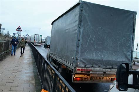 Army Called In To Help Stranded Lorry Drivers In Dover Spending Xmas