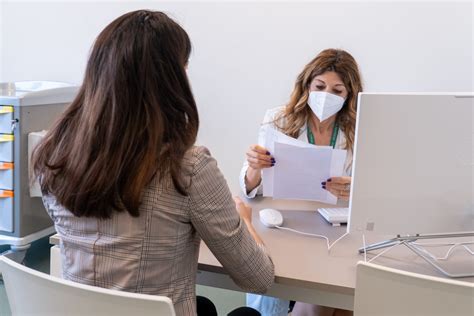 Oncologia Integrata Medico E Paziente Insieme Per La Cura Humanitas