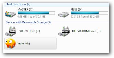 WeB LoG S JuUiER USB Drive With Autorun Inf