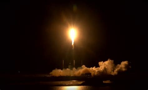 Spacex Knocks Out Overnight Launch While Axiom Space Mission Delayed