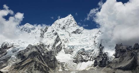 Mount Everest Buried In Trash And Bodies As Climbers Leave Devastation