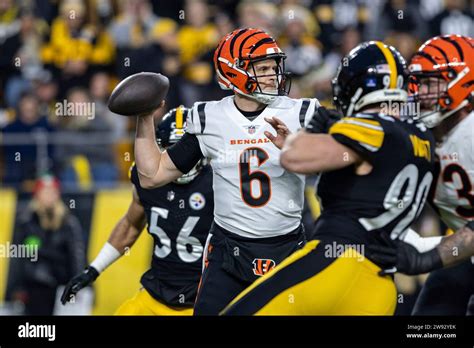 Cincinnati Bengals Quarterback Jake Browning 6 Throws A Pass During