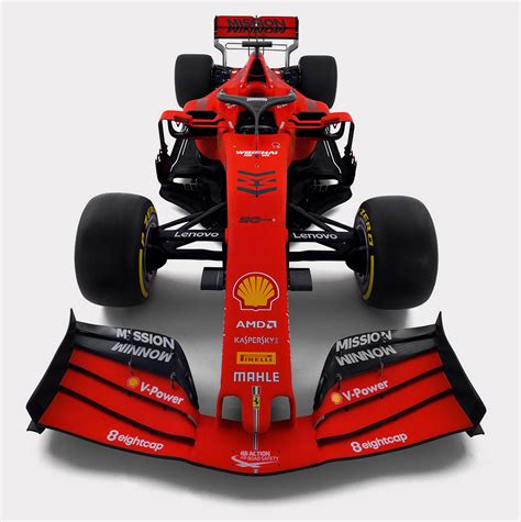 Fórmula Ferrari presentó su nuevo monoplaza con un cambio de color Infobae