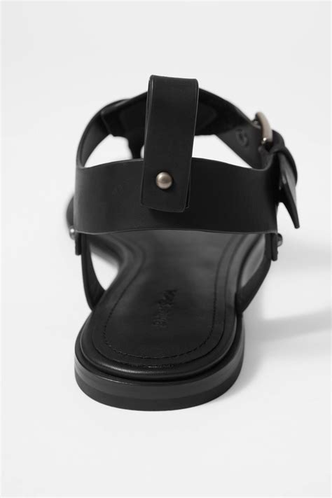 Кожени сандали с каишка на глезена Черно ЖЕНИ Handm Bg