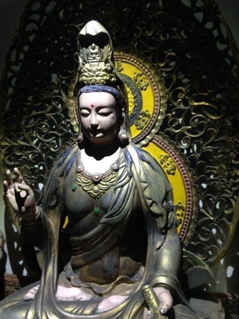 大家都不知道的真相！觀世音菩薩性別之謎：究竟是男是女？｜瘋神說