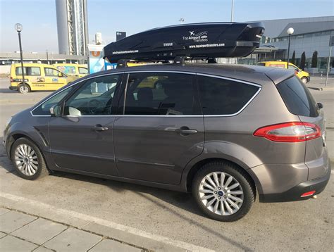 От летище София