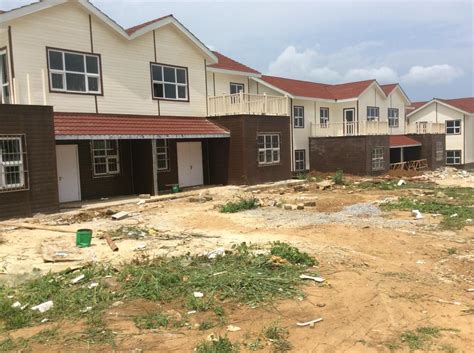 Vente Villa à Abidjan Yopougon De 36 Pièces
