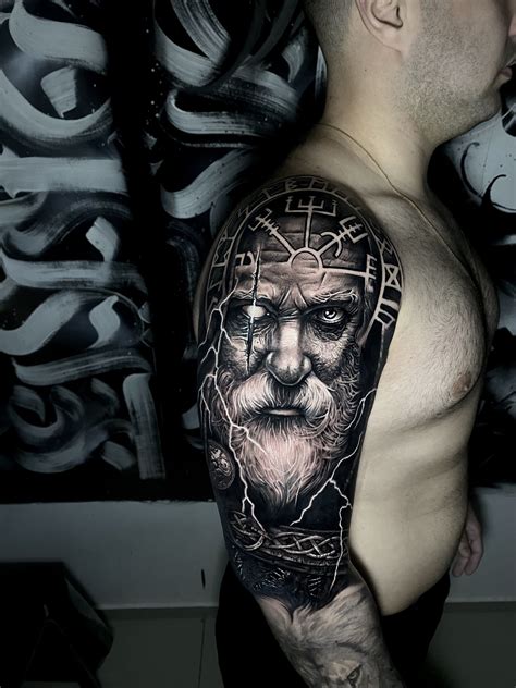 Pin de Vinícius em Salvamentos rápidos Tatuagem Projetos de tatuagem