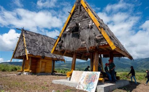 Rumah Tambi Khas Suku Lore Di Poso Sulawesi Tengah Foto Okezone Foto