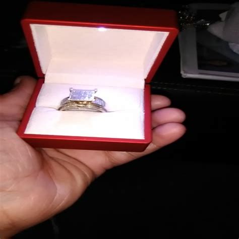 Luxury Ring Leather Box With Led Light Engagement Grandado