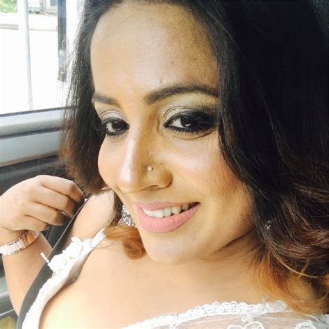 Harini Wijethunga Manager Of Business Development London Business School Colombo Linkedin