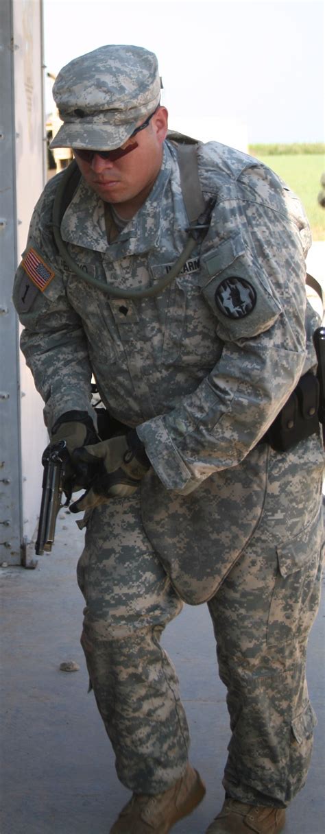 Mp Company Trains For Active Shooter Scenario Article The United