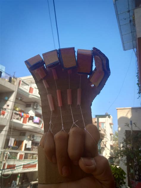 Diy Cardboard Robotic Arm 9 Steps With Pictures Instructables