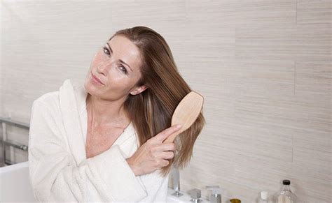 When To Replace Your Hairbrush Prevention