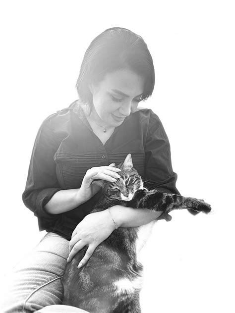 shadi amani on linkedin آقای حمید سلیمی، نویسنده، معتقده که نوشتن در شبکه‌های اجتماعی جوهره…