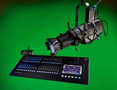 Etc Colorsource 40 Dmx Control Console From