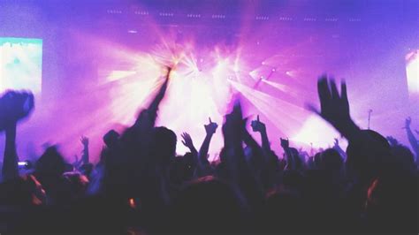 Concierto De Ana Bel N En Valencia Roig Arena Dic