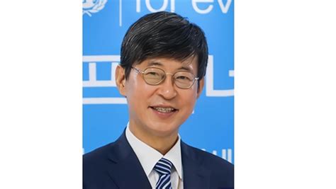 尹 대통령 국가보훈부 장관 초대 장관 박민식·재외동포청장 이기철 임명