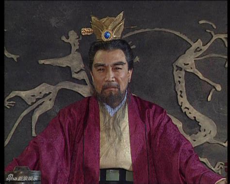 旧版三国鲍国安饰演的曹操 新浪图集 新浪网