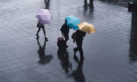 Meteo Il Caldo Anomalo Ha I Giorni Contati In Sicilia Piogge Diffuse Corriere Etneo