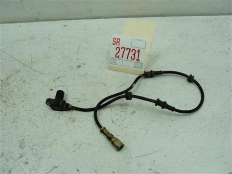Find 00 2005 Saturn L Series Sedan L300 Front Wheel Abs Anti Lock Brake