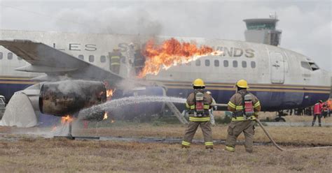En Fotos Y Videos Así Fue El Simulacro De Un Accidente Aéreo En El