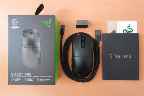 Razer Viper V3 Pro Review Packaging Weight Cable And Feet Techpowerup