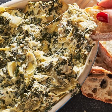 Delish Crockpot Spinach Artichoke Dip 1 1638984759 5 Trending