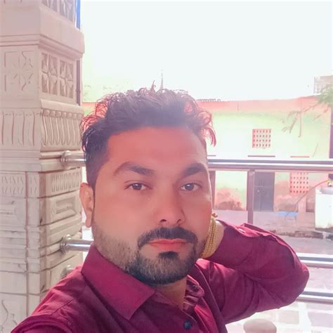 Rahul Rajput Karishma Rajput Rkarismamewada • Instagram Photos And