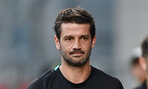 Il neo allenatore dei gialloblù Cristian Chivu nella giornata di oggi