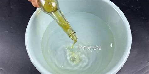 原來在門把手掛一條毛巾是有這樣的用途我現在才明白 picelse 趣聞圖說