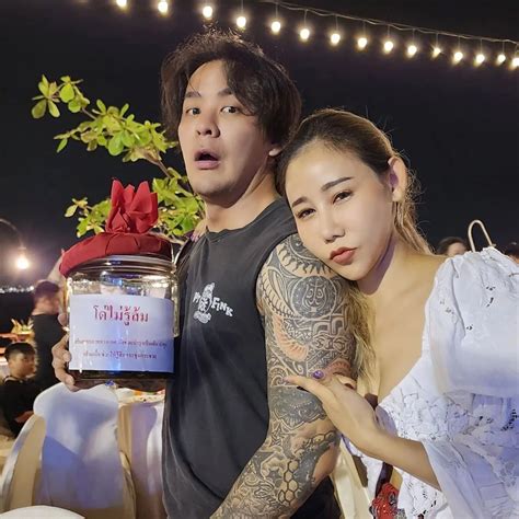 แทค ภรัณยู โชว์ออกกำลังกายแบบไม่เหมือนใคร จุดนี้สะดุดตา ก่อนเจอภรรยาทัก