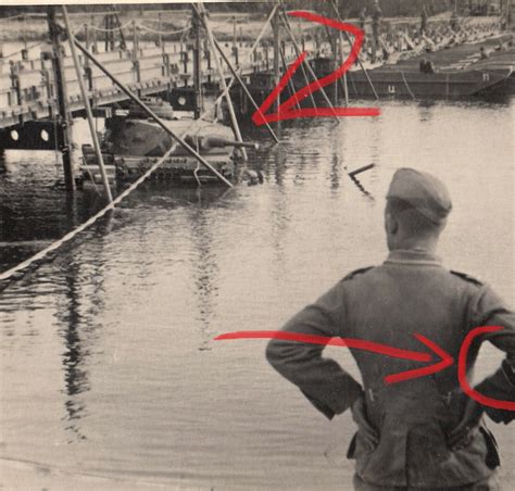 Foto Soldat Großdeutschland GD Sturmgeschütz Tank Panzer Brücke Russland Postimages