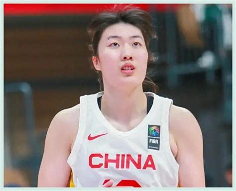 中国女篮新老交替正式开始，四人是建队核心，四人或告别国家队